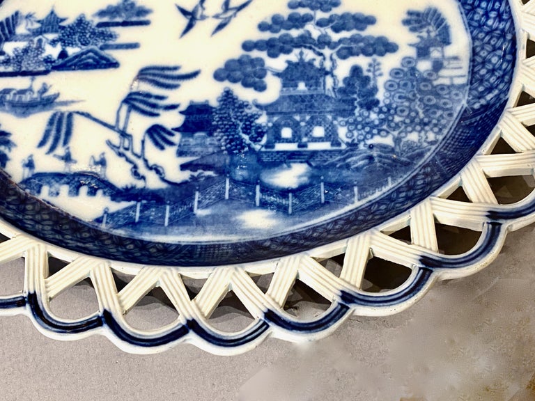 Pearlware Platter, Blue and White For Sale at 1stDibs
