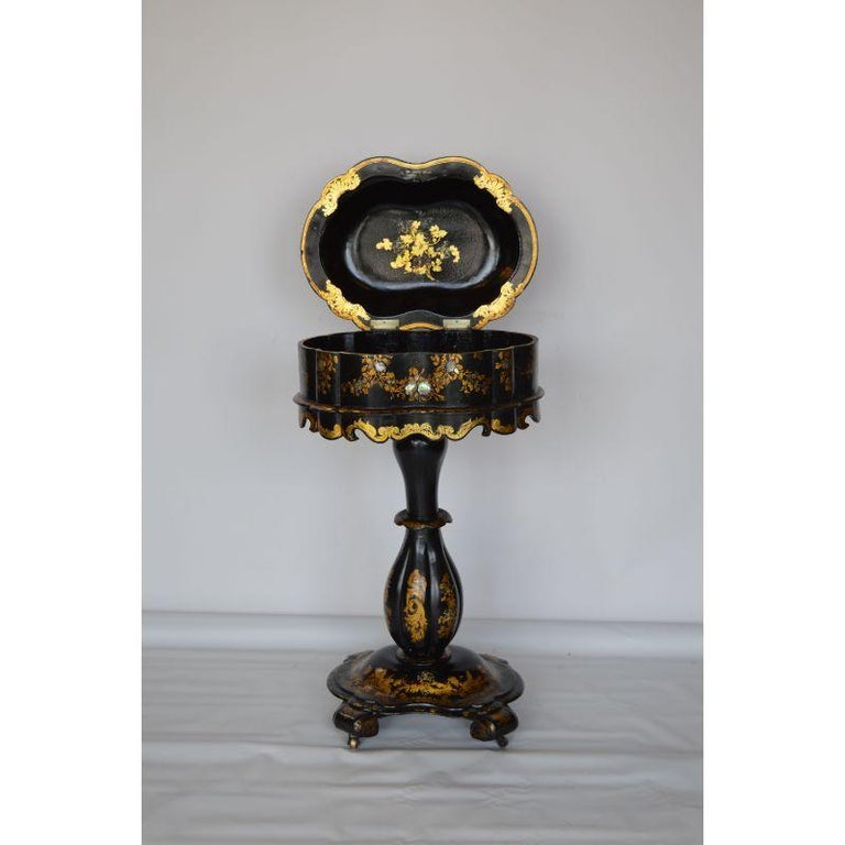 Pedestal Box on Stand Table with Gold Details For Sale at 1stDibs