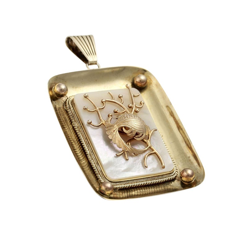 Pendant with Mother-of-pearl Plate For Sale at 1stDibs