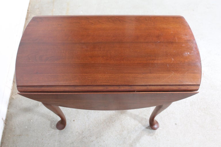 Pennsylvania House Cherry Queen Anne Drop Leaf Side Table at 1stDibs