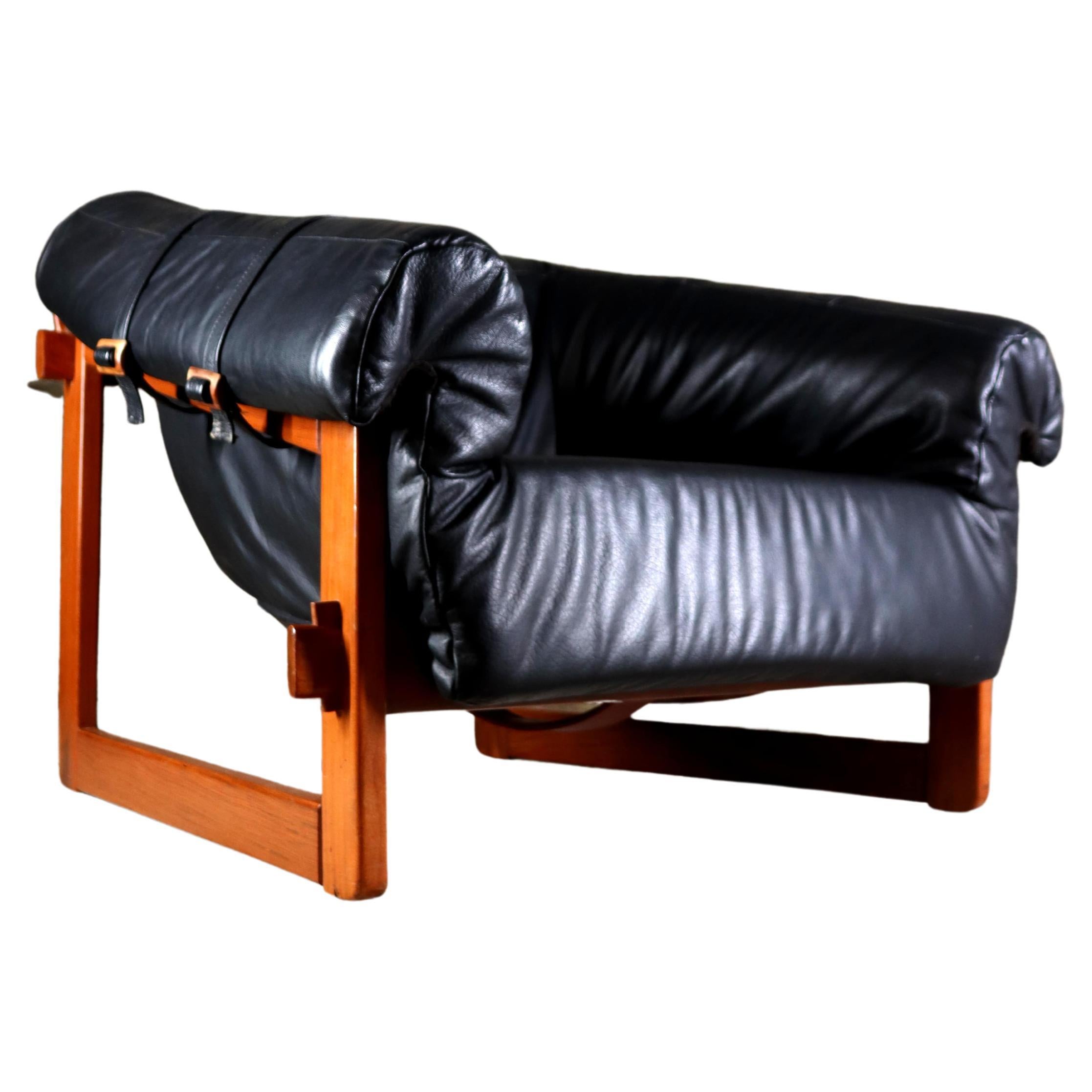 Percival Lafer ‘MP-81’ Lounge chair in original leather, Brazil 1970s ...