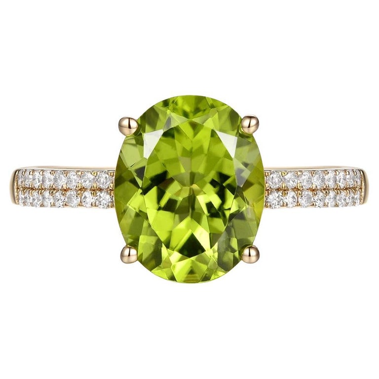 Peridot Diamond Ring in 14 Karat Yellow Gold For Sale at 1stDibs