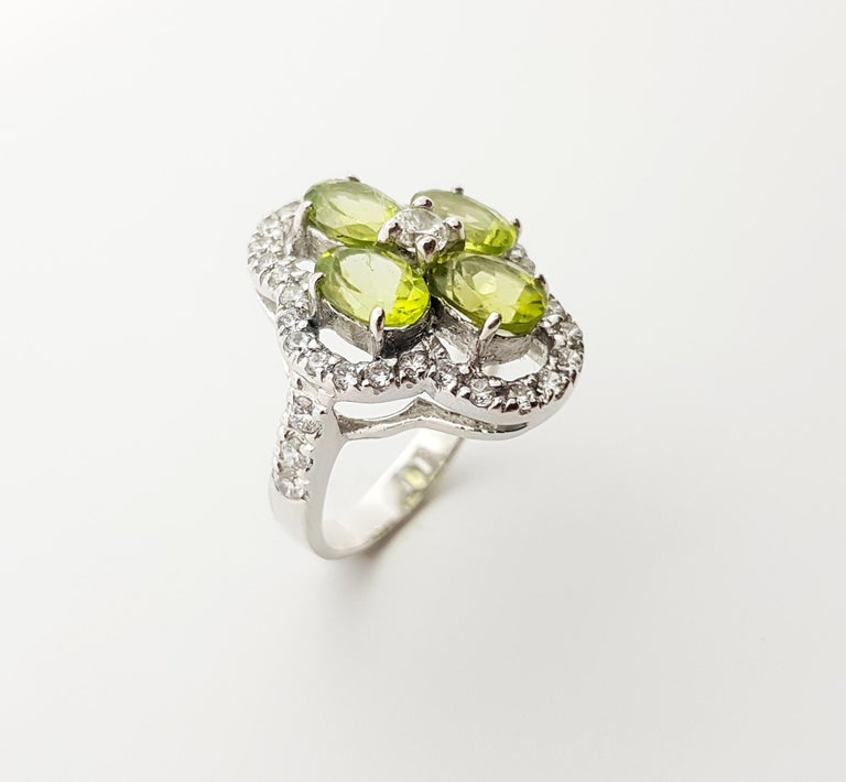 Peridot with Cubic Zirconia Ring set in Silver Settings For Sale at 1stDibs