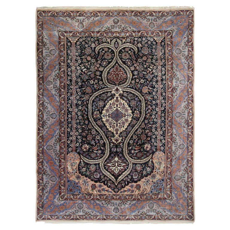 Persian Esfahan Rug Wool and Silk Persian Rug Silk Foundation Black ...