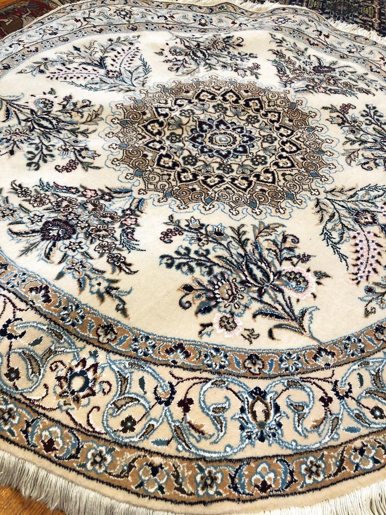 Persian Hand Knotted Medallion Floral Cream Blue Nain Round Rug For ...