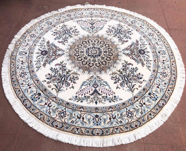 Persian Hand Knotted Medallion Floral Cream Blue Nain Round Rug For ...