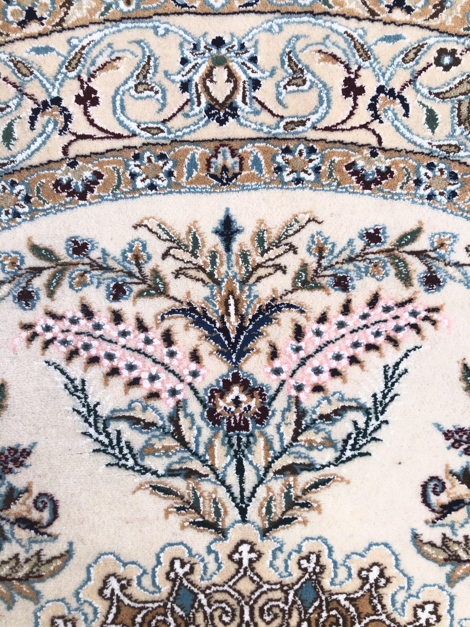 Persian Hand Knotted Medallion Floral Cream Blue Nain Round Rug For ...