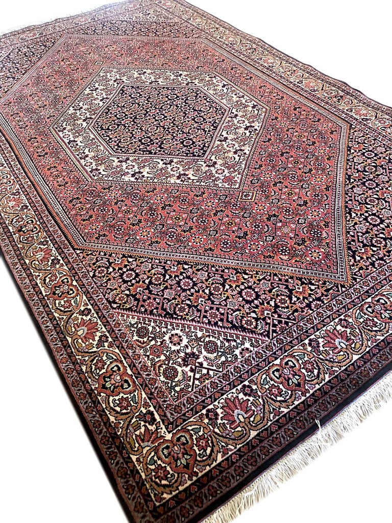 Persian Hand Knotted Red Diamond Medallion Bijar 'Bidjar' Rug For Sale ...