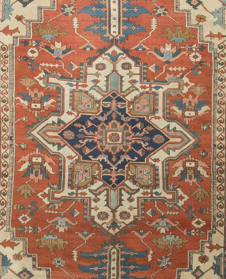Persian Heriz Serapi Rug Carpet, circa 1890 For Sale at 1stDibs