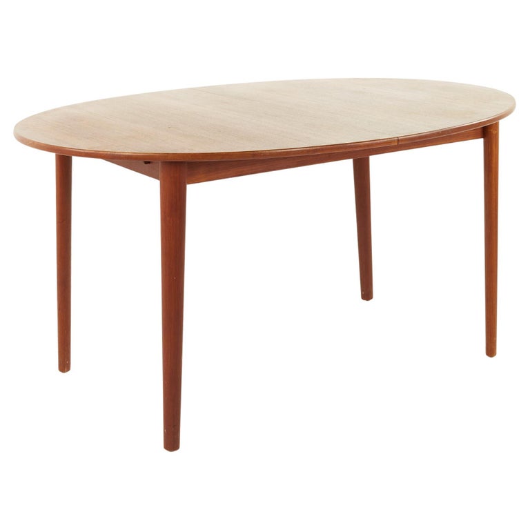 Peter Hvidt Mid Century Dining Table with 2 Leaves at 1stDibs