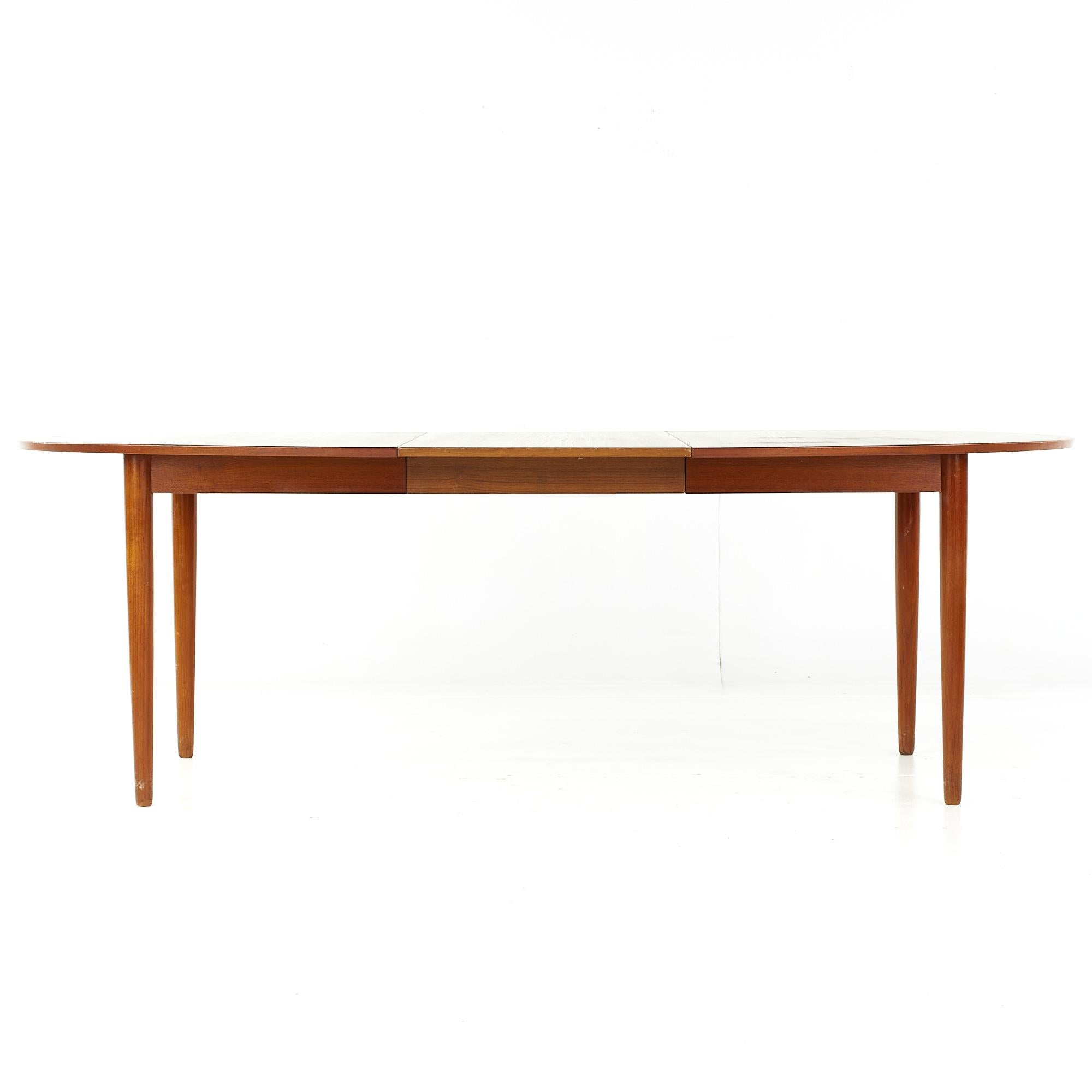 Peter Hvidt Mid Century Teak Expanding Dining Table with 2 Leaves For ...