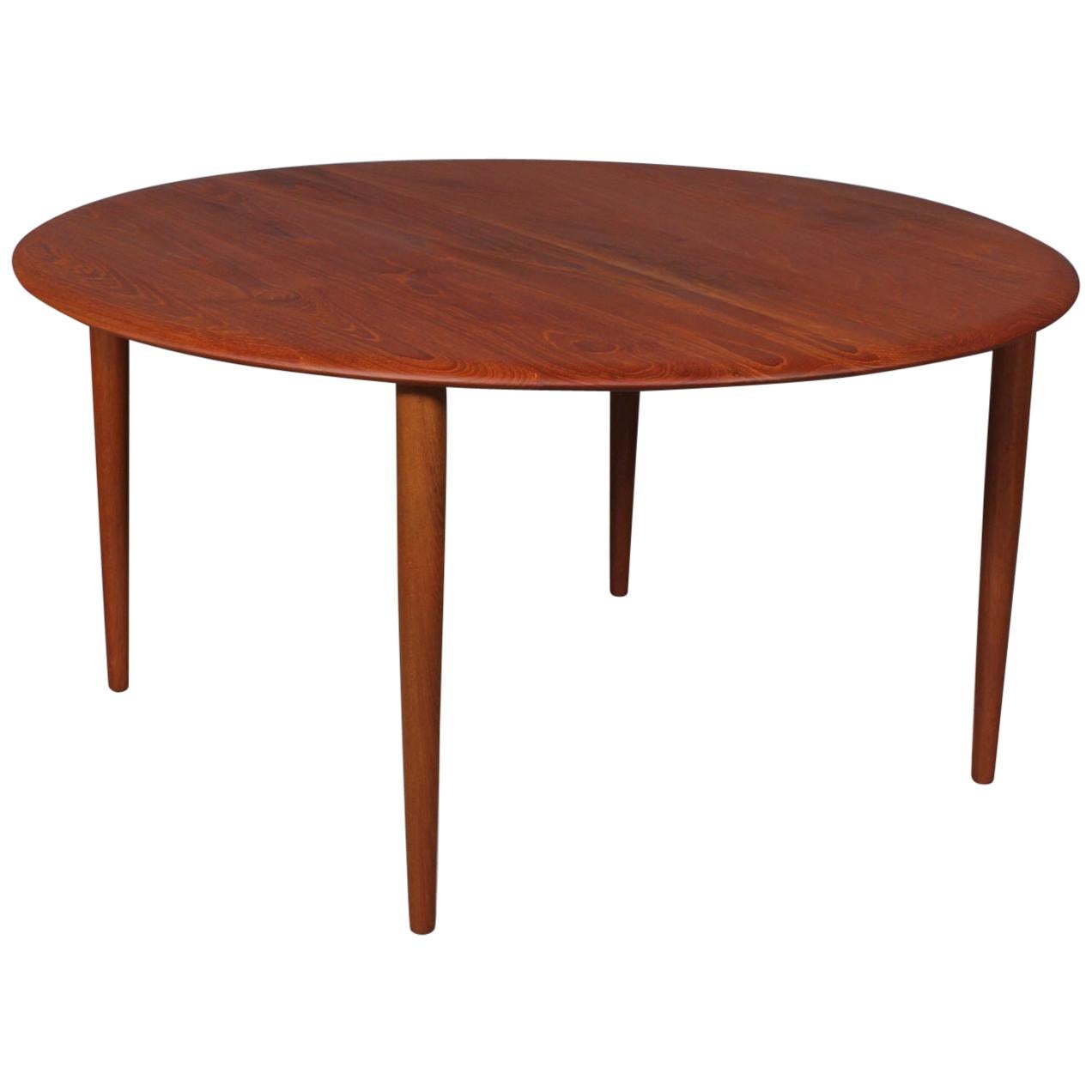 Peter Hvidt and Mølgaard-Nielsen for John Stuart Teak Drop-Leaf Dining ...