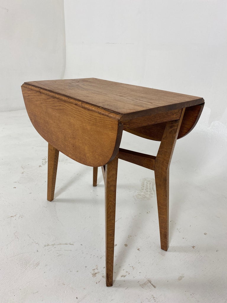 Petite Oak Gateleg Table, Drop Leaf Table, Scotland 1920, H868 at 1stDibs