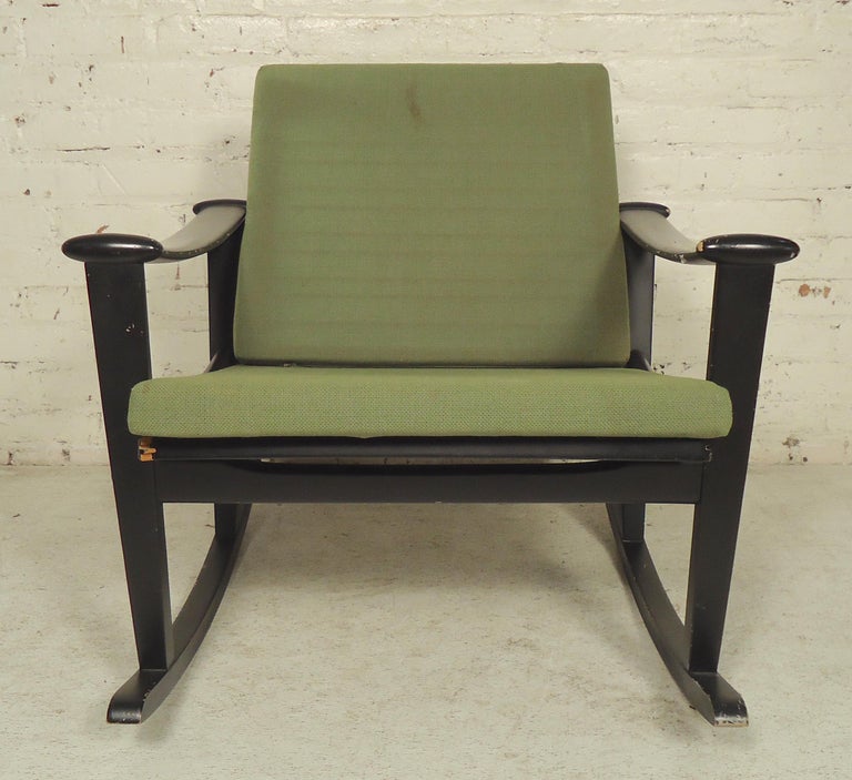 Petite Rocking Chair by Finn Juhl For Sale at 1stDibs
