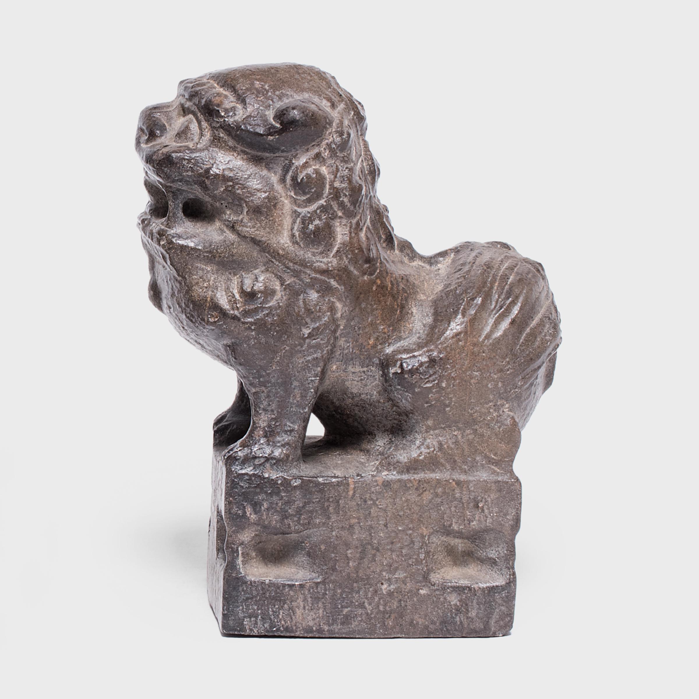 Petite Stone Fu Dog Guardian For Sale at 1stDibs
