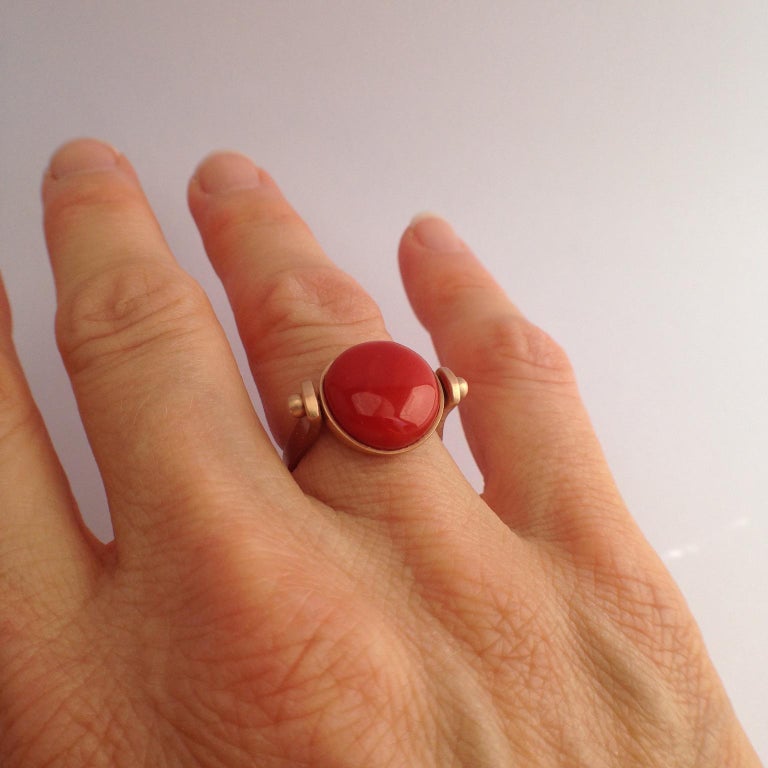 Petronilla Gemstone Red Coral Roman Style Red 18 Kt Gold Reversible ...