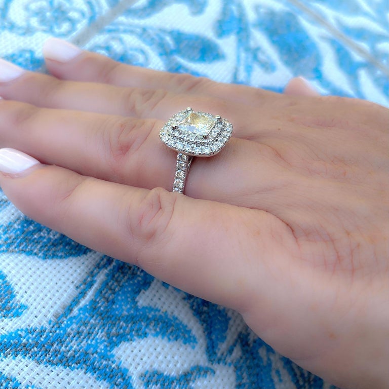 Phenomenal 3.22cttw Princess Cut Diamond Ring For Sale at 1stDibs