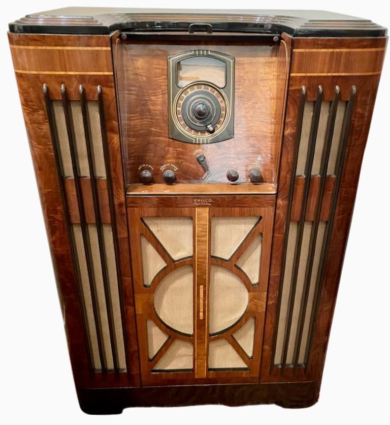 Philco 38-690 Super 'Hi-Fi' Console Radio 1938 Bluetooth at 1stDibs ...