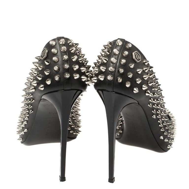 Philipp Plein Black Leather Spiked Taylor Pumps Size 37.5 at 1stDibs