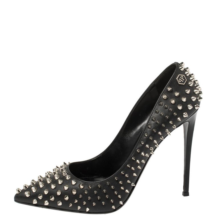 Philipp Plein Black Leather Spiked Taylor Pumps Size 37.5 at 1stDibs