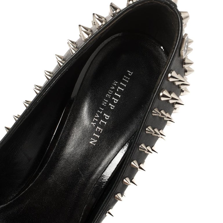 Philipp Plein Black Leather Spiked Taylor Pumps Size 37.5 at 1stDibs