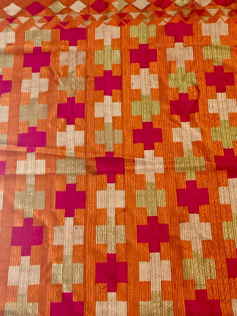 Antique Phulkari Bawan Bagh Wedding Shawl, Silk Embroidery Punjab India ...