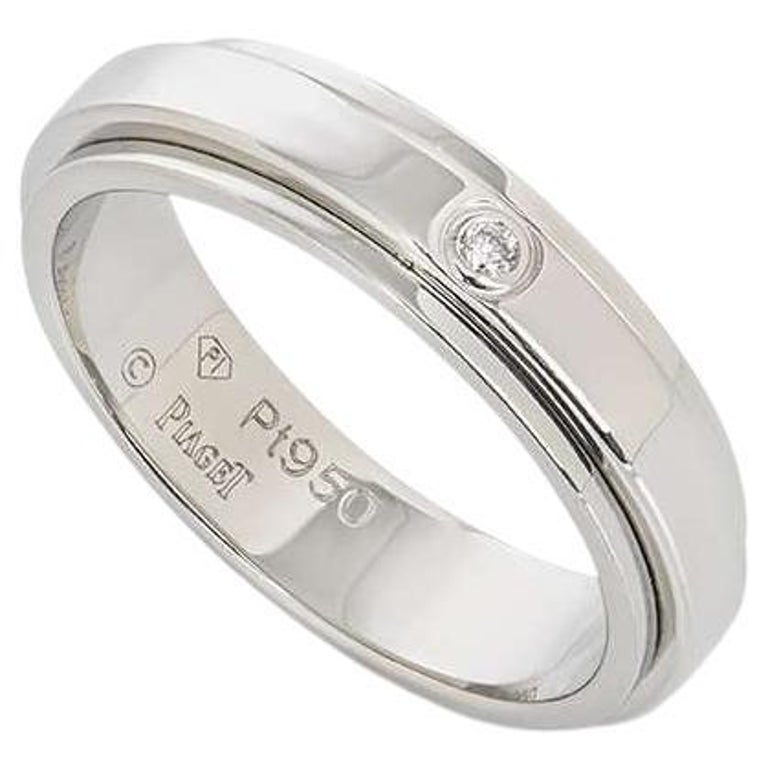 Piaget Diamond Set Possession Ring in Platinum For Sale at 1stDibs