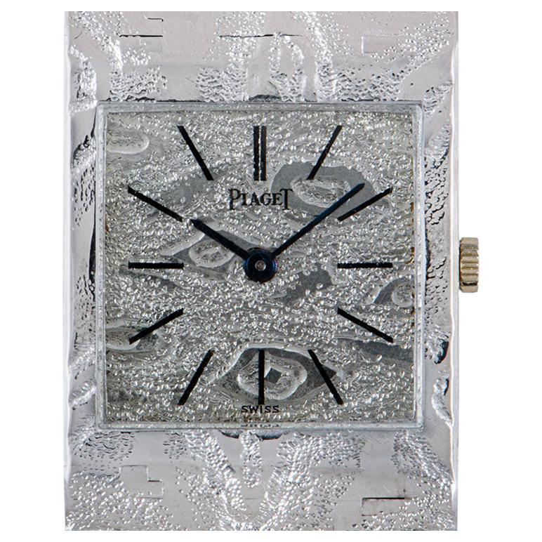 Piaget Polo 18 Karat White Gold Black Dial Men's Watch 9131 at 1stDibs ...