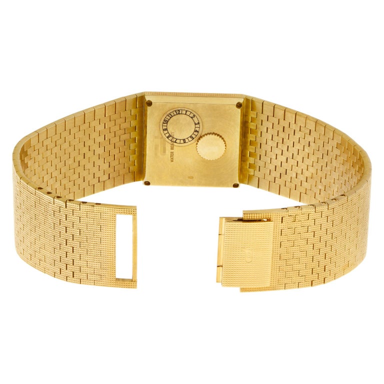 Piaget Polo in 18k Yellow Gold with an Integrated Mesh Bracelet ...
