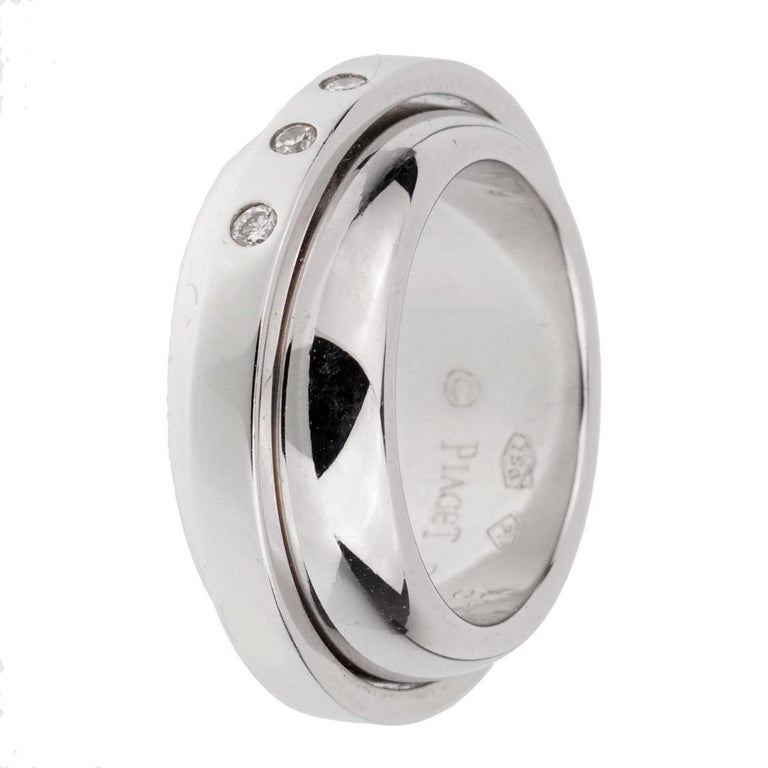 Piaget Possession White Gold 3 Diamond Band Ring For Sale at 1stDibs
