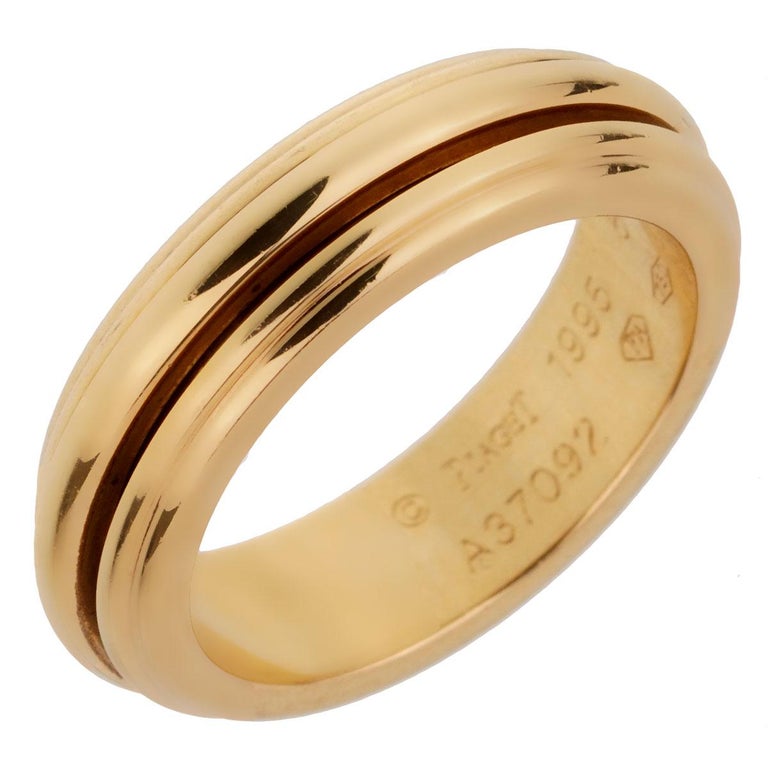 Piaget Possession Yellow Gold Spinning Ring at 1stDibs
