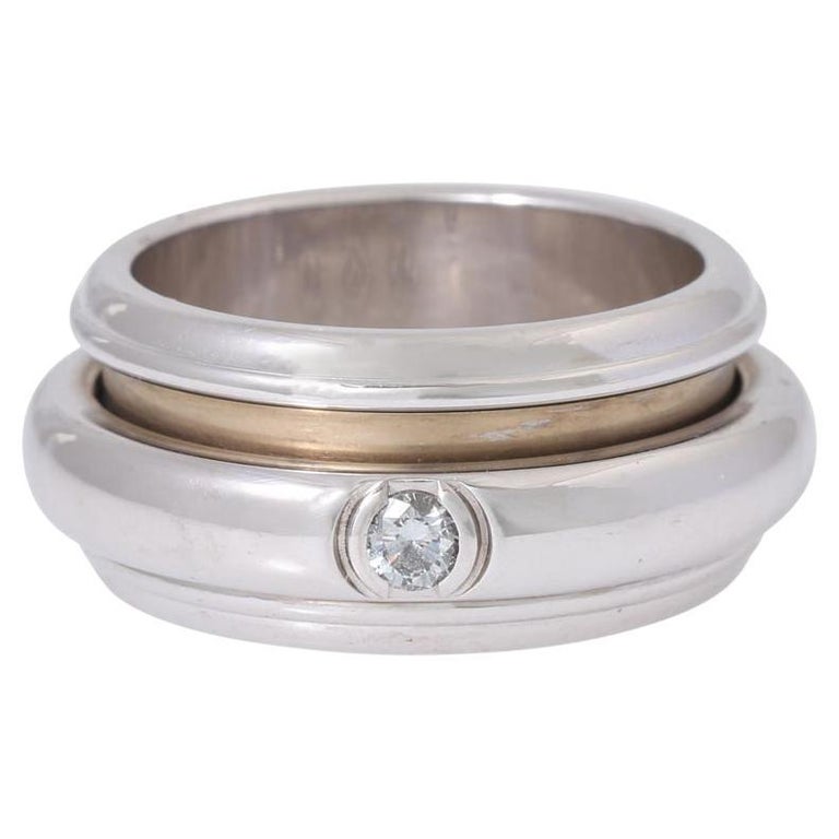 PIAGET Ring „Possession“ mit 3 Diamanten im Angebot bei 1stDibs