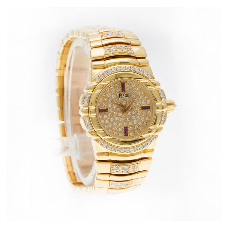 Piaget Tanagra in 18k Yellow Gold with Factory Original Diamond Bezel ...