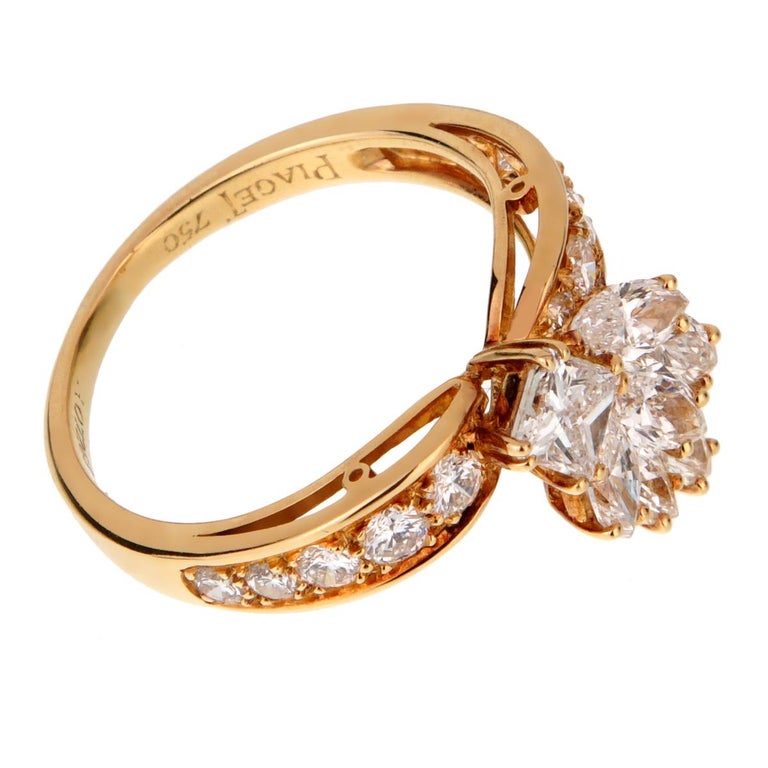 Piaget Vintage Cocktail Diamond Gold Ring For Sale at 1stDibs