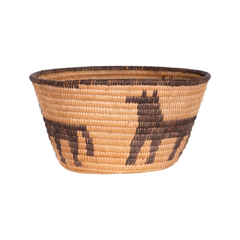 Pictorial Pima Basket For Sale at 1stDibs
