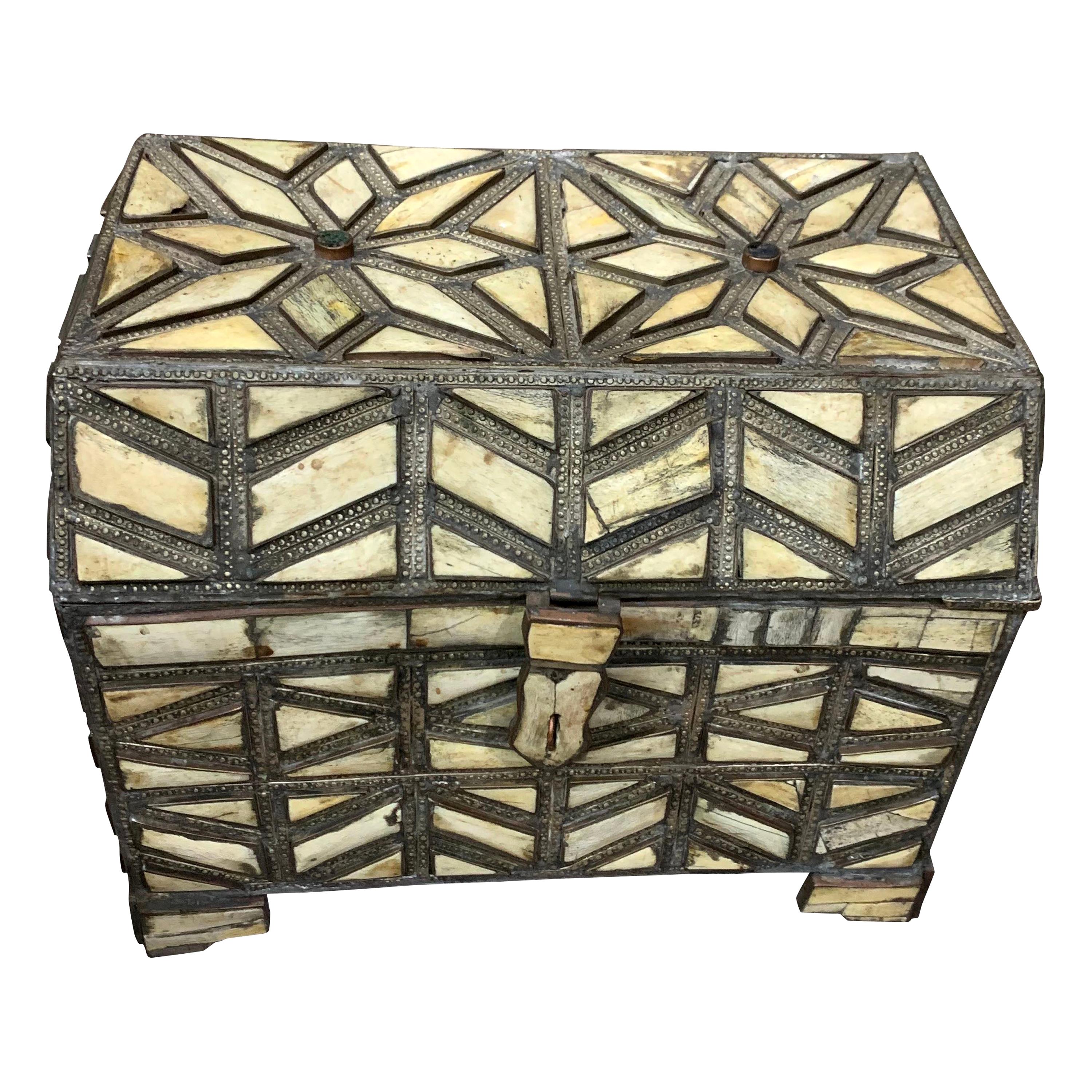 Camel Bone Wooden Trunk, Medium Size For Sale at 1stDibs