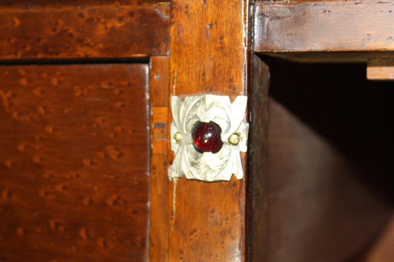 Piero Zen Small Desk with Maple and Mather of Pearl Inlays, Italy Milan ...