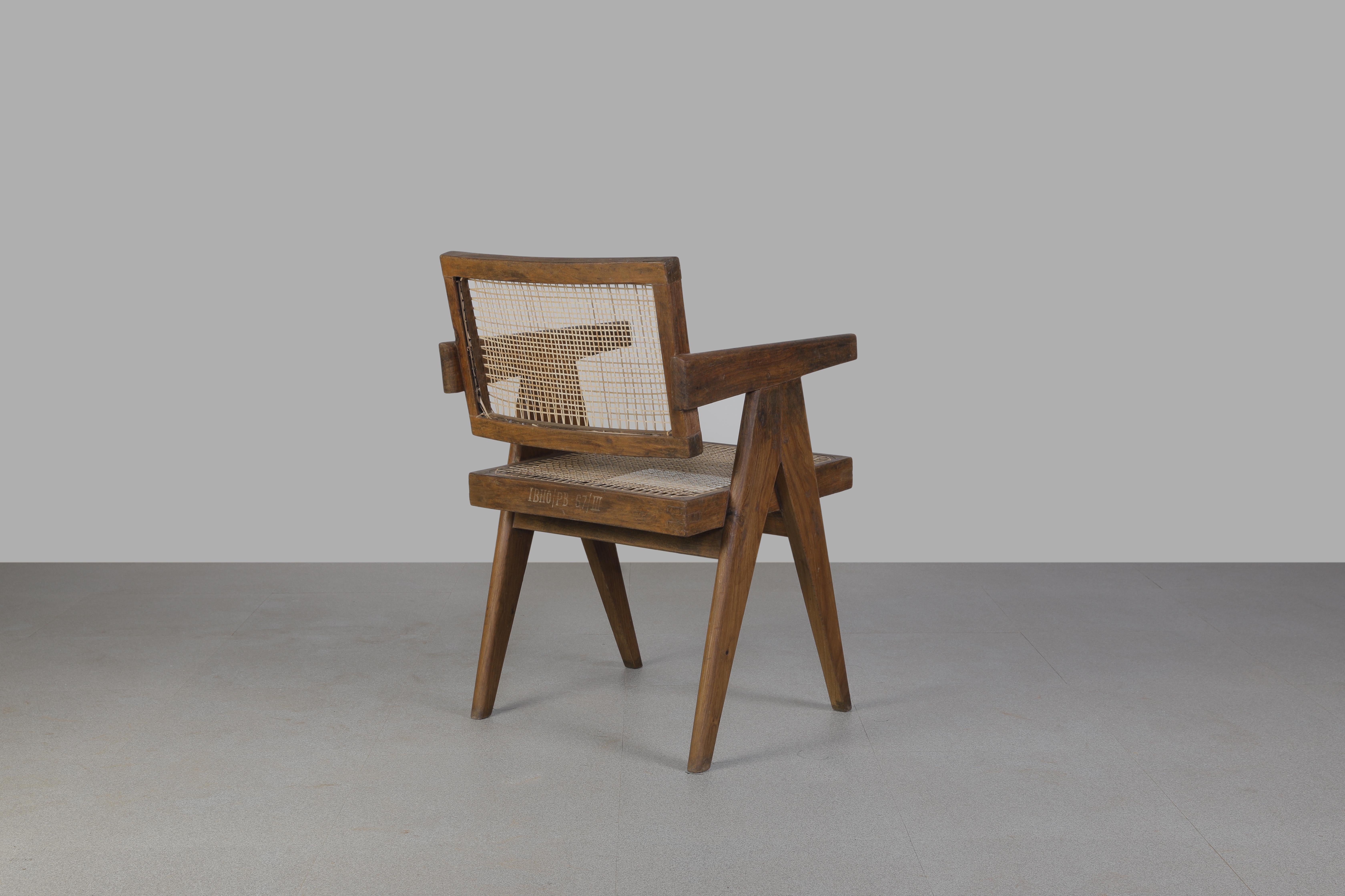 Pierre Jeanneret PJ-SI-28-A Set of 12 Chairs / Authentic Mid-Century ...