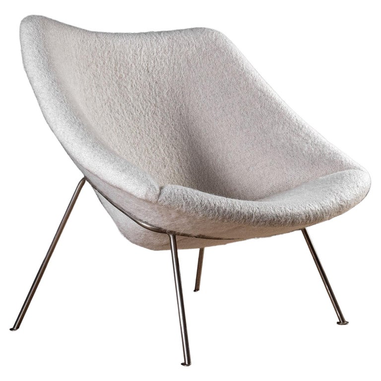 Pierre Paulin Oyster Chair For Sale at 1stDibs