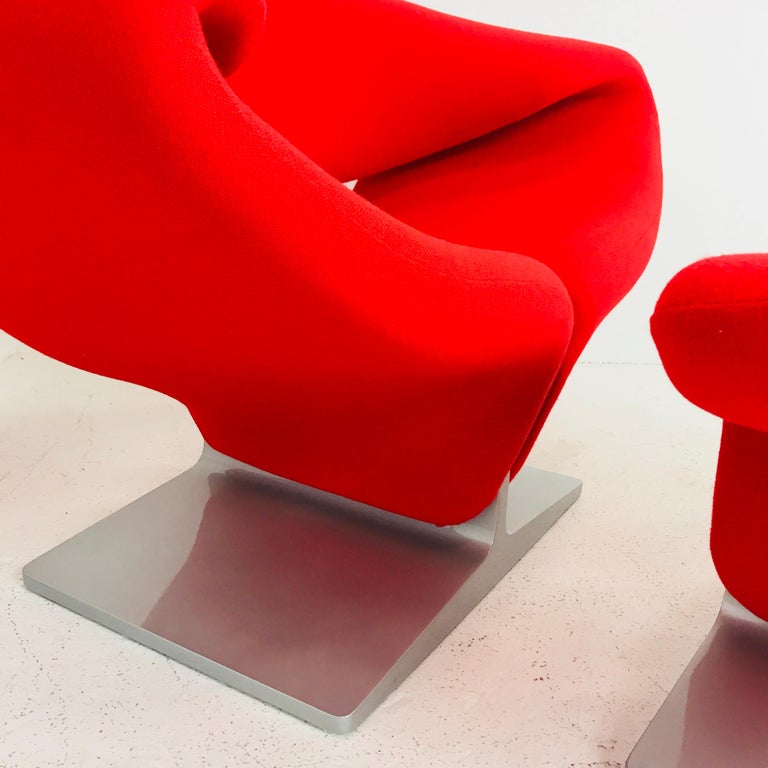 Pierre Paulin Red Ribbon Chair and Ottoman for Artifort at 1stDibs