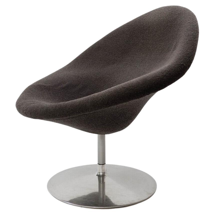 Pierre Paulin F422 Globe Chair at 1stDibs