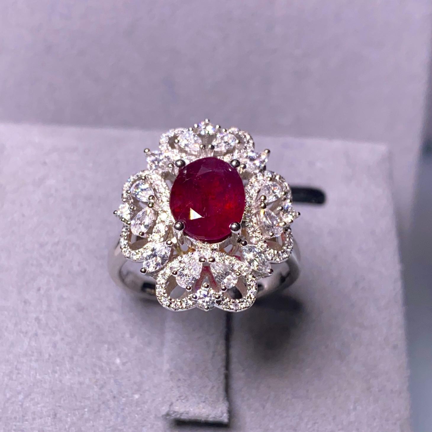 Pigeon Blood Ruby 2ct heated and Diamond Ring in 18K Gold at 1stDibs ...