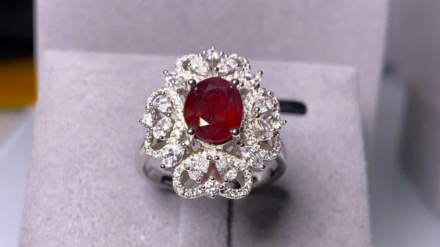 Pigeon Blood Ruby 2ct heated and Diamond Ring in 18K Gold at 1stDibs ...