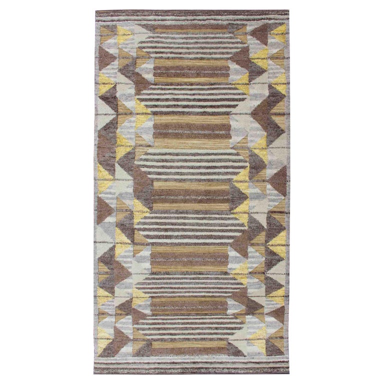 Piled Modern Gallery Scandinavian/Swedish Geometric Design Rug in Earth ...