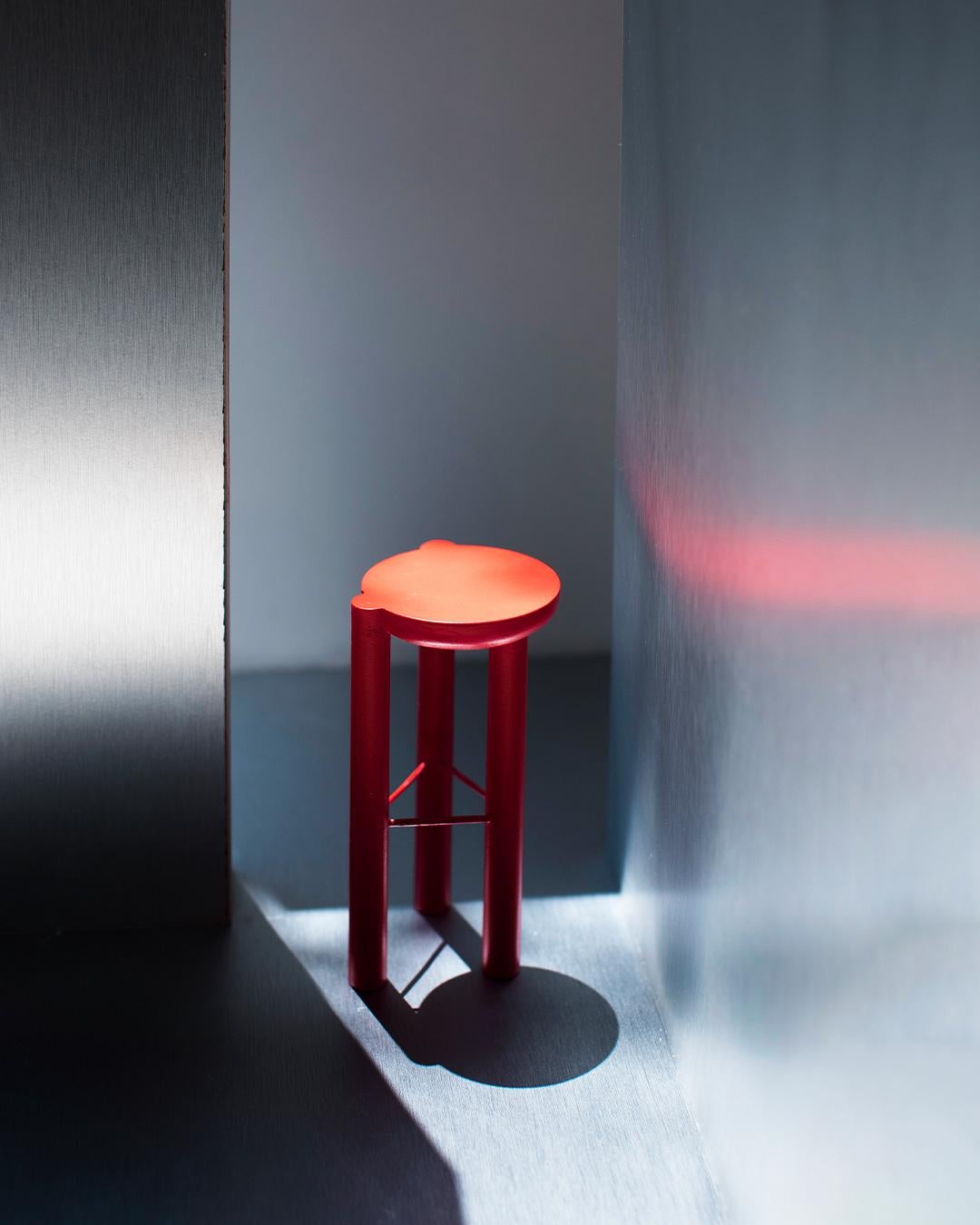 Pillar Bar Stool 3 Legged Wood and Lacquered, Red For Sale at 1stDibs
