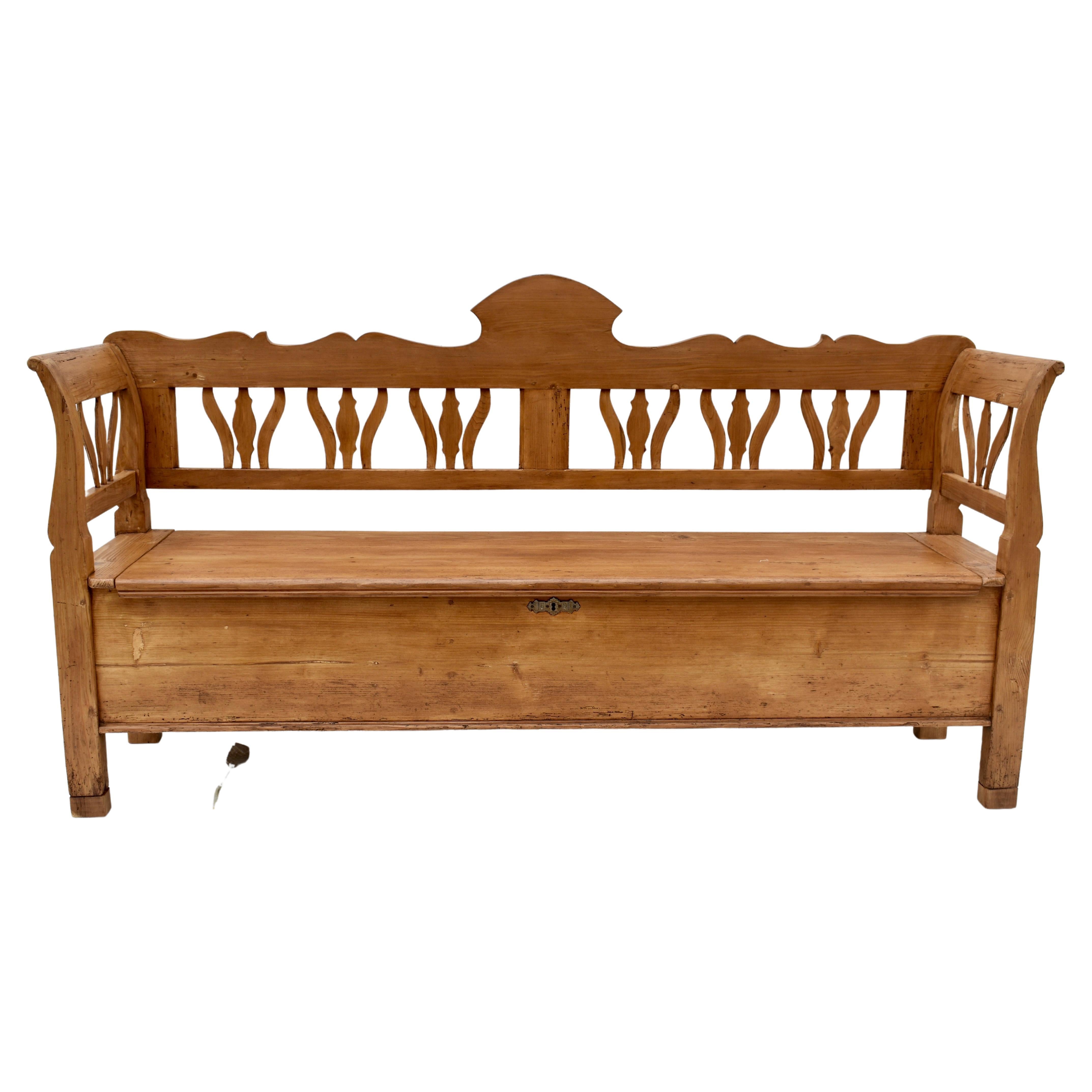 Welsh Pine Box Settle at 1stDibs