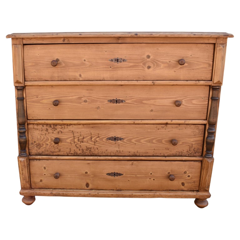 Pine Chest of Four Drawers For Sale at 1stDibs