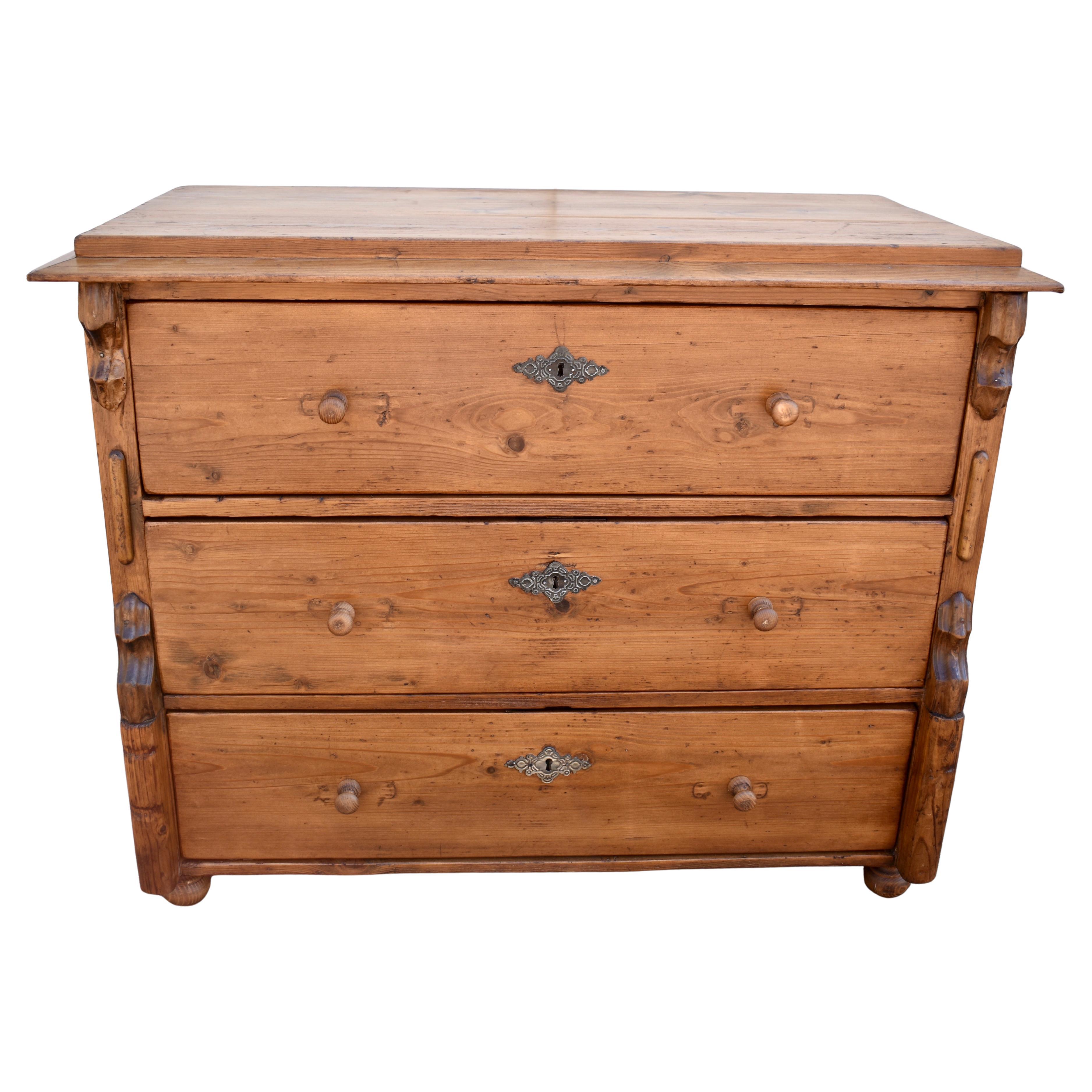 Pine Chest of Three Drawers For Sale at 1stDibs