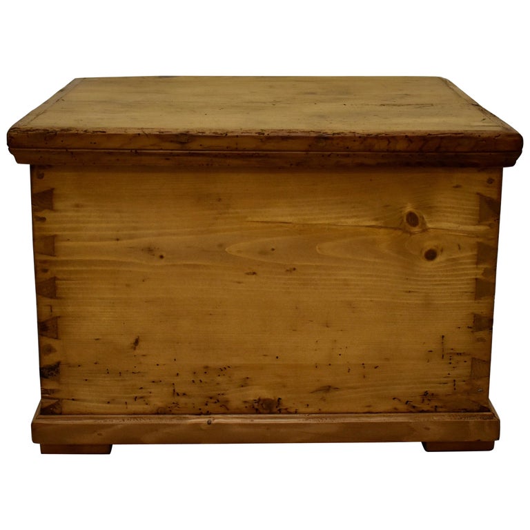 Pine Dovetailed Box at 1stDibs