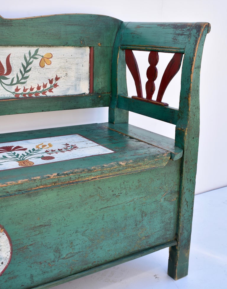 Pine Hand-Painted Storage Bench For Sale at 1stDibs